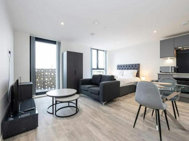 Apartment Liverpool Liverpool LS101587838