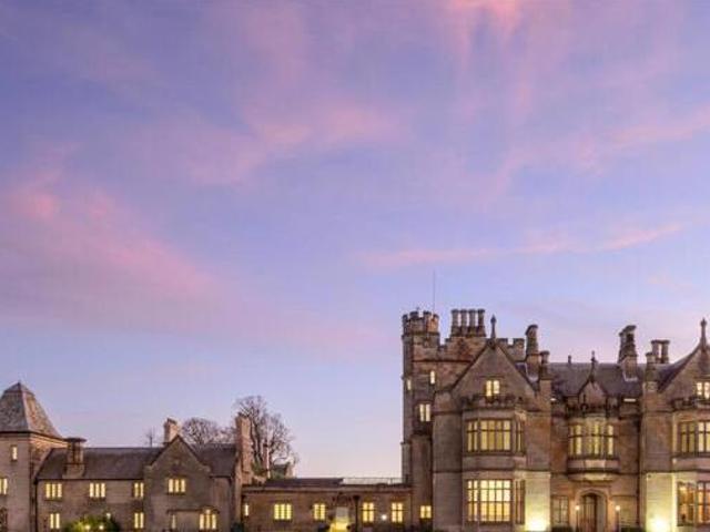 Apartment,moreby Hall, 2 Bedroom Apartment