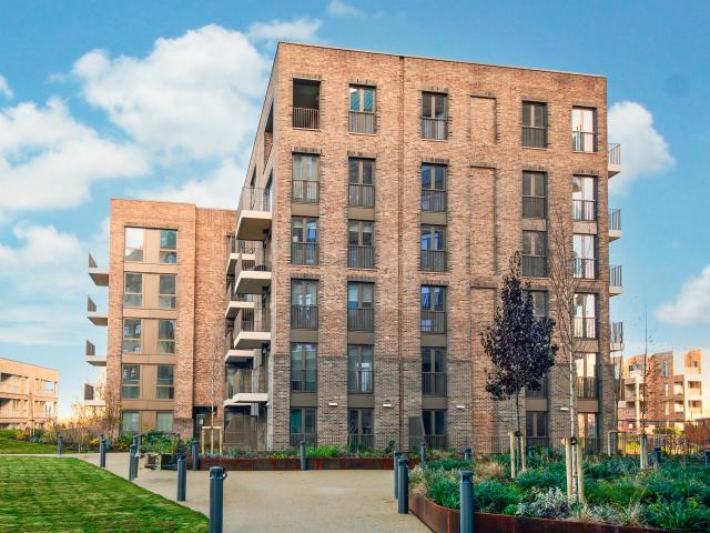 apartment Medawar Drive, Wolff House, NW7