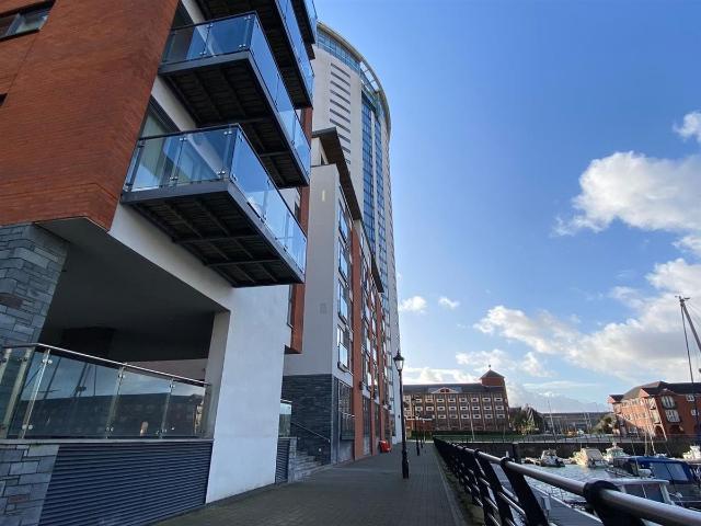 Apartment, Meridian Wharf, Trawler Road, Maritime Quarter, Swansea SA1, 2 bed flat to rent, £1,350 pcm | PrimeLocation