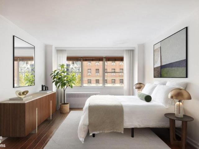 apartment Midtown West NY DS102245559