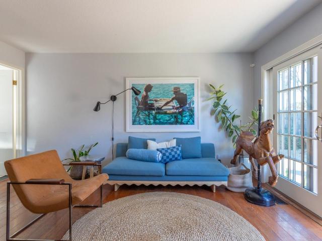 Apartment: MLS #ML82044