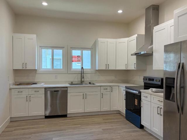 Apartment: MLS #ML82047