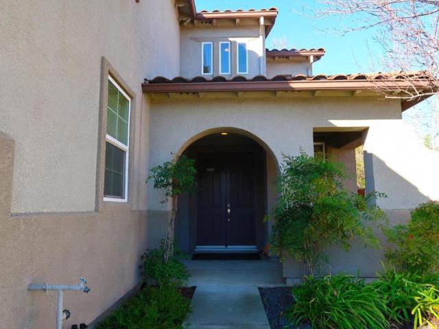 Apartment: MLS #ML82055