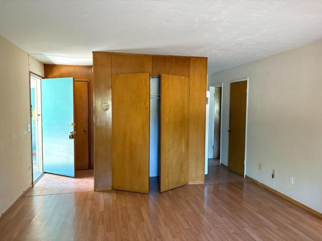 Apartment: MLS #ML82055