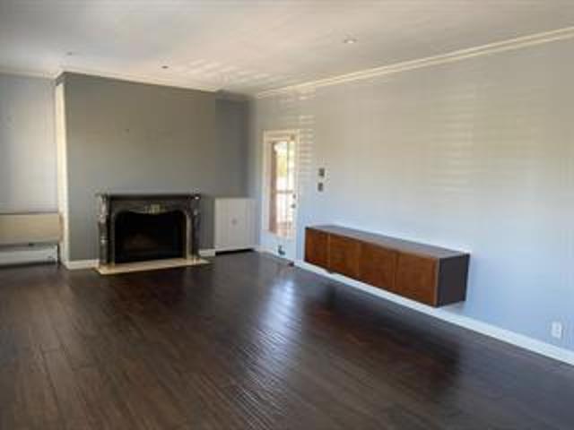 Apartment: MLS #ML82055