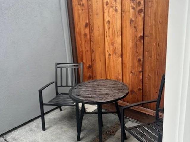 Apartment: MLS #ML82055