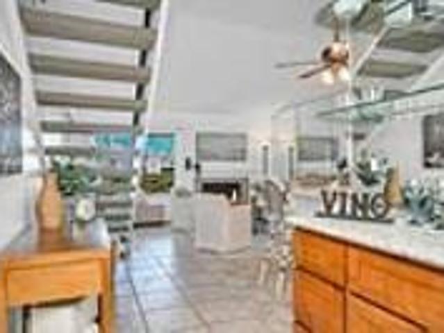Apartment: MLS #ML82055