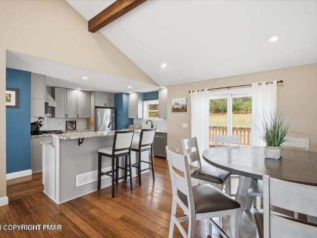 Apartment: MLS #PM142370