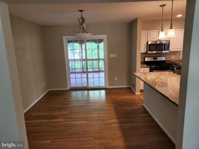 Apartment: MLS #VAFX2334