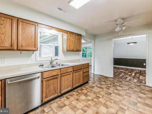 Apartment: MLS #VASP2039
