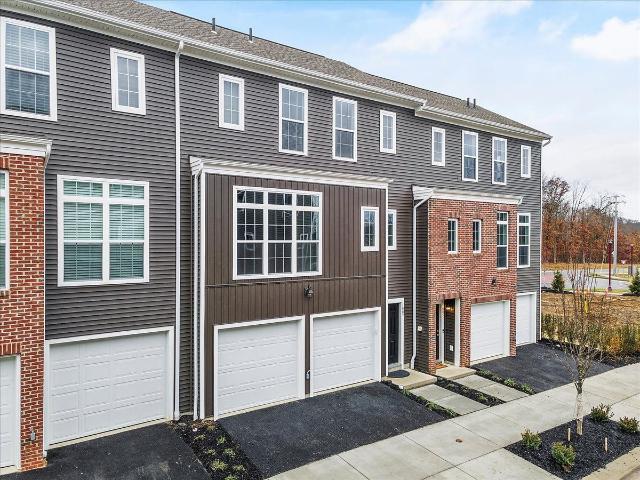 Apartment: MLS #1750
