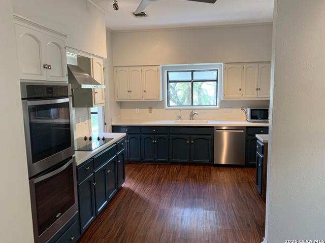 Apartment: MLS #1992