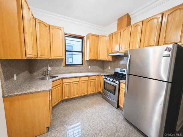 Apartment: MLS #1008