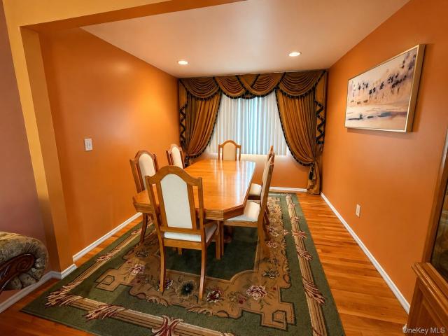 Apartment: MLS #1027