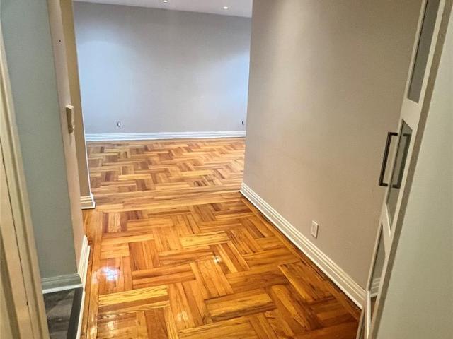 Apartment: MLS #1029