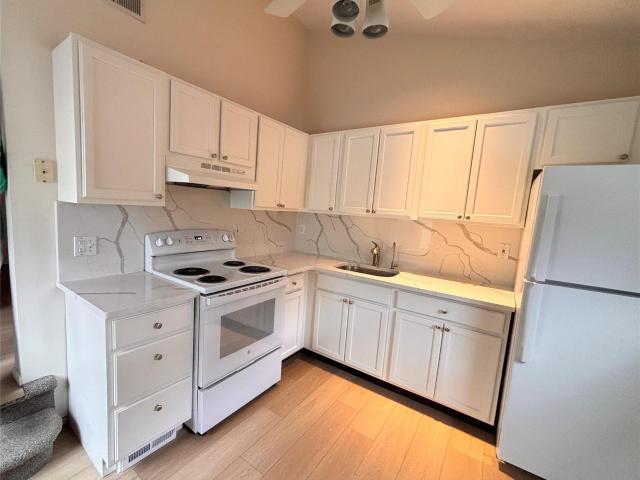 Apartment: MLS #1029