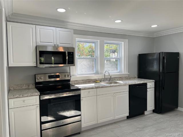 Apartment: MLS #1030
