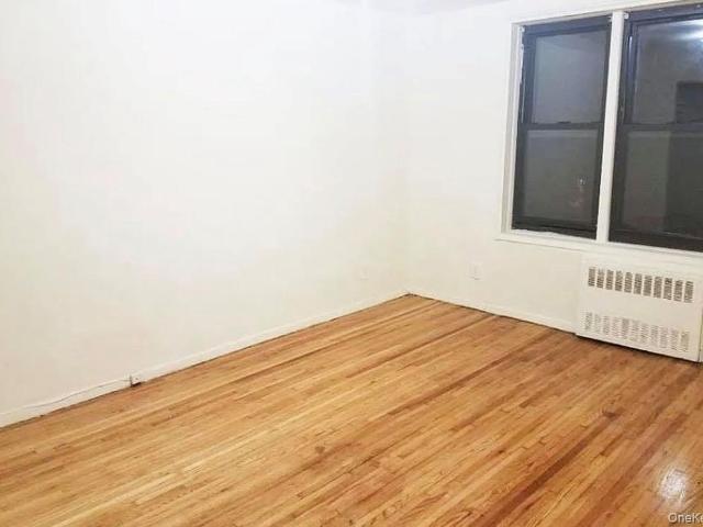 Apartment: MLS #1035