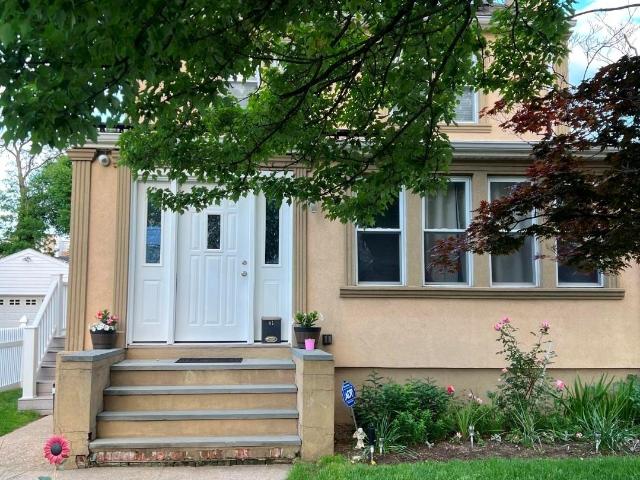 Apartment: MLS #1035