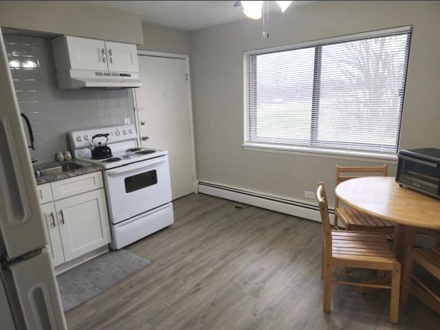Apartment: MLS #12707