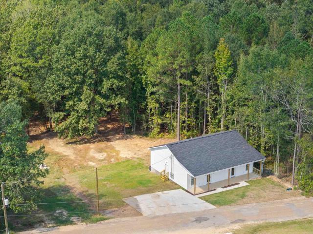 Apartment: MLS #25044