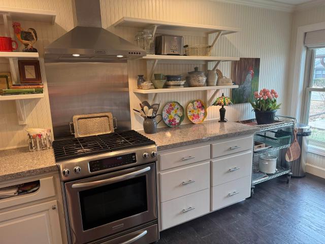 Apartment: MLS #26008