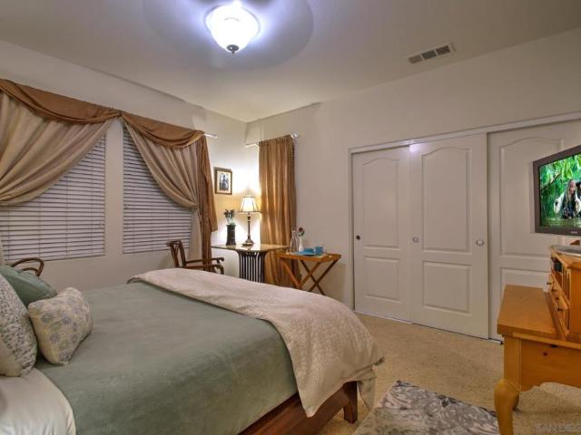 Apartment: MLS #260018 SD
