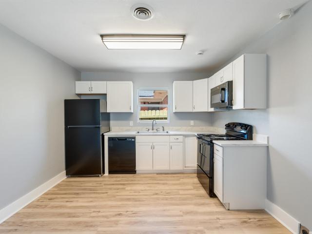 Apartment: MLS #26027