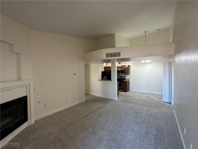 Apartment: MLS #2732