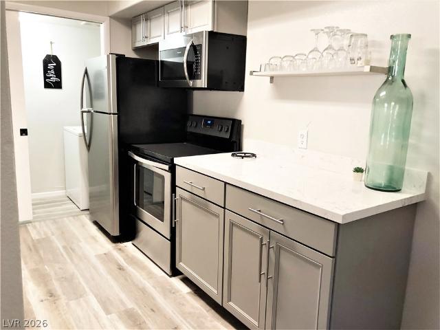 Apartment: MLS #2774
