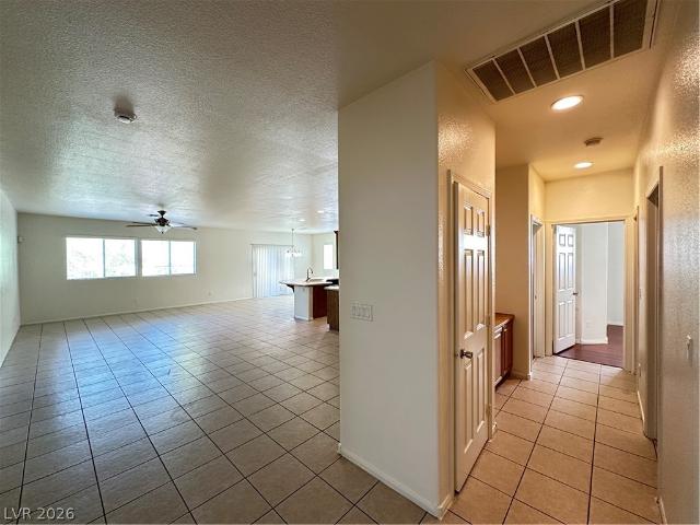 Apartment: MLS #2783