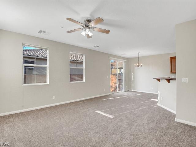 Apartment: MLS #2796