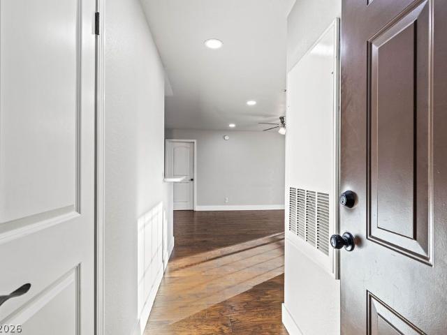 Apartment: MLS #2798