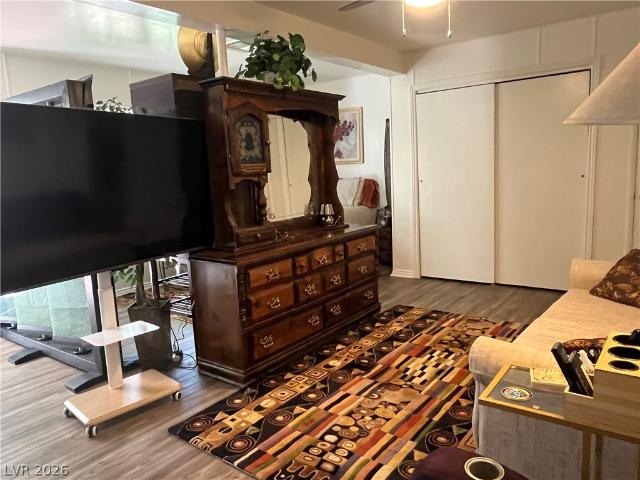 Apartment: MLS #2799