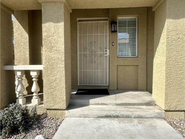 Apartment: MLS #2800