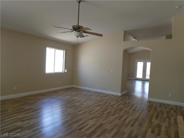 Apartment: MLS #2803