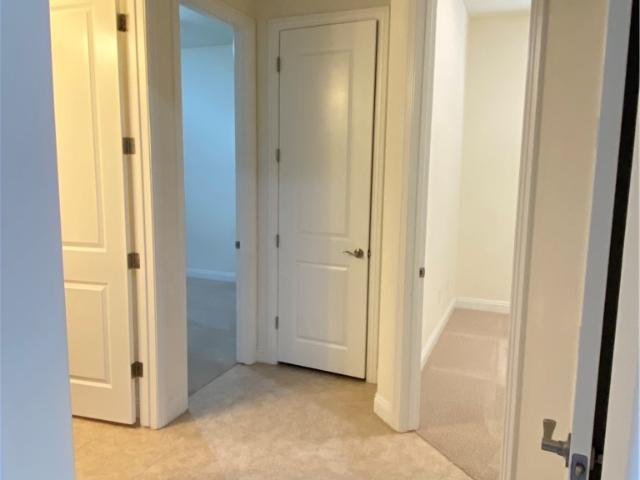 Apartment: MLS #2807