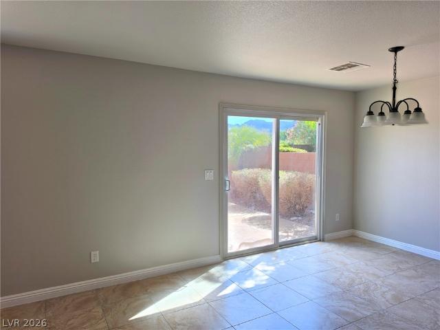 Apartment: MLS #2813