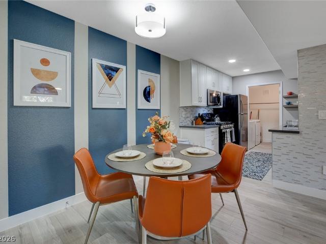 Apartment: MLS #2813