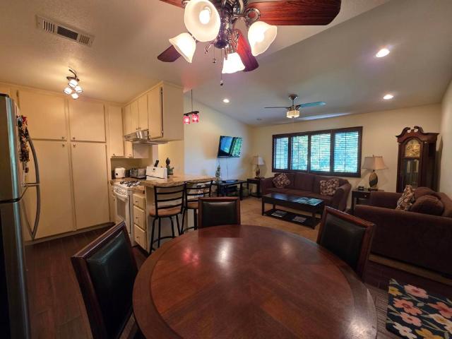 Apartment: MLS #219148 PS