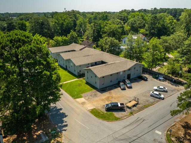 Apartment: MLS #22026