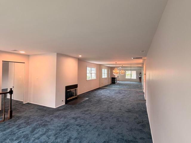 36 Racquet Road
