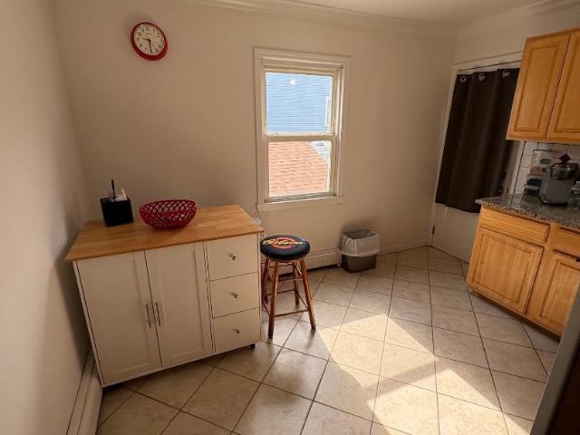 Apartment: MLS #22622