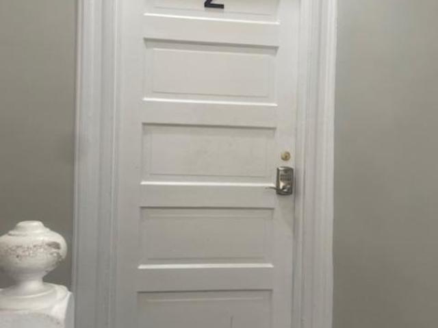 Apartment: MLS #4025
