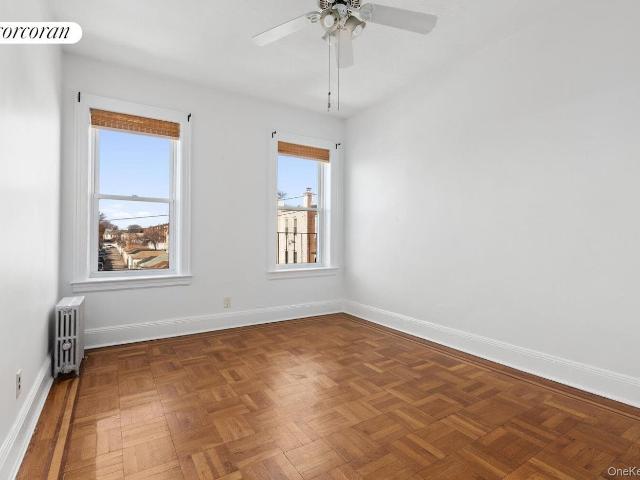 Apartment: MLS #958587