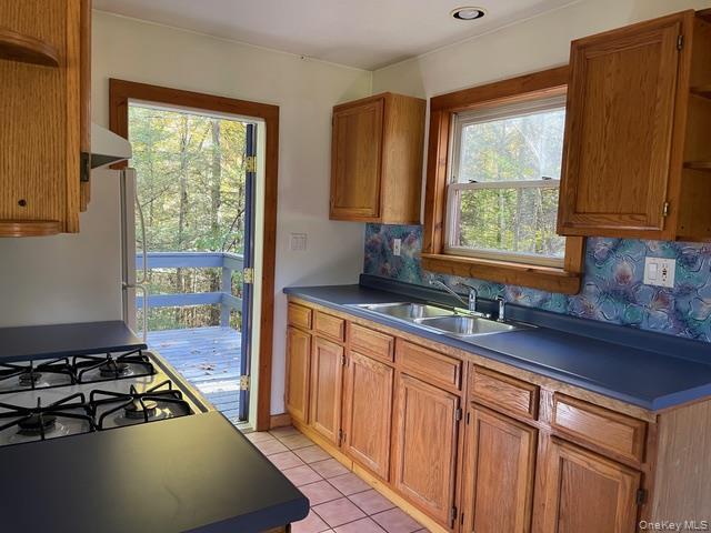 Apartment: MLS #982392