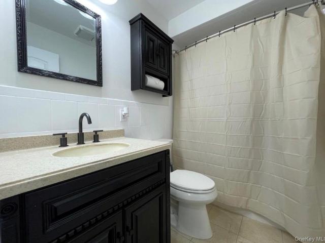 Apartment: MLS #990592