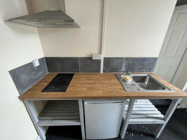 Apartment Nottingham Nottinghamshire LS101522214