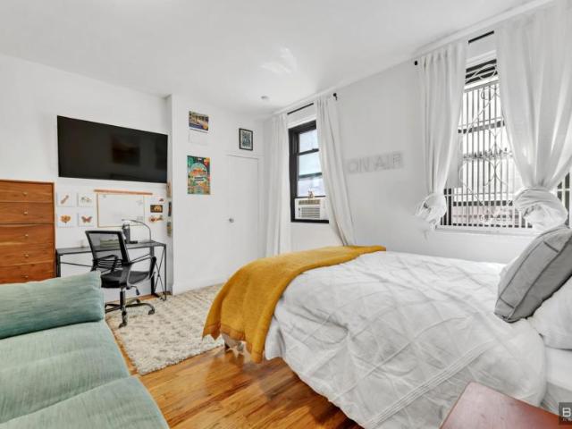 apartment NEW YORK NY DLS101036427